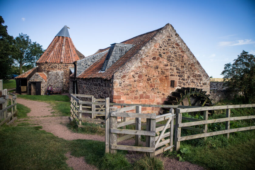 Outlander Locations in Scotland: A Complete Guide + Location Map ...